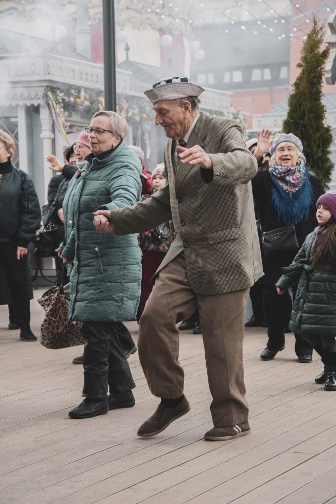 What Is a Dance Break? - Tao to Wellness